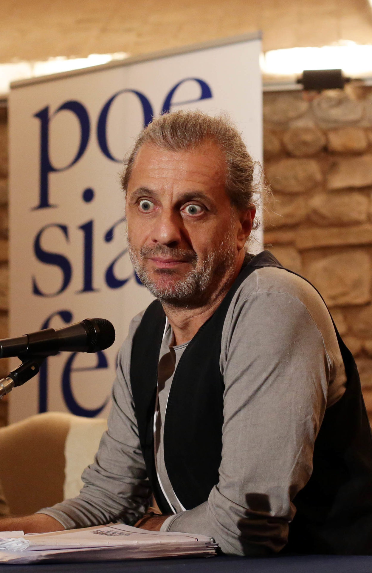 Alessandro Bergonzoni a Vignola ph© BARACCHI-CAMPANINI - Poesia Festival